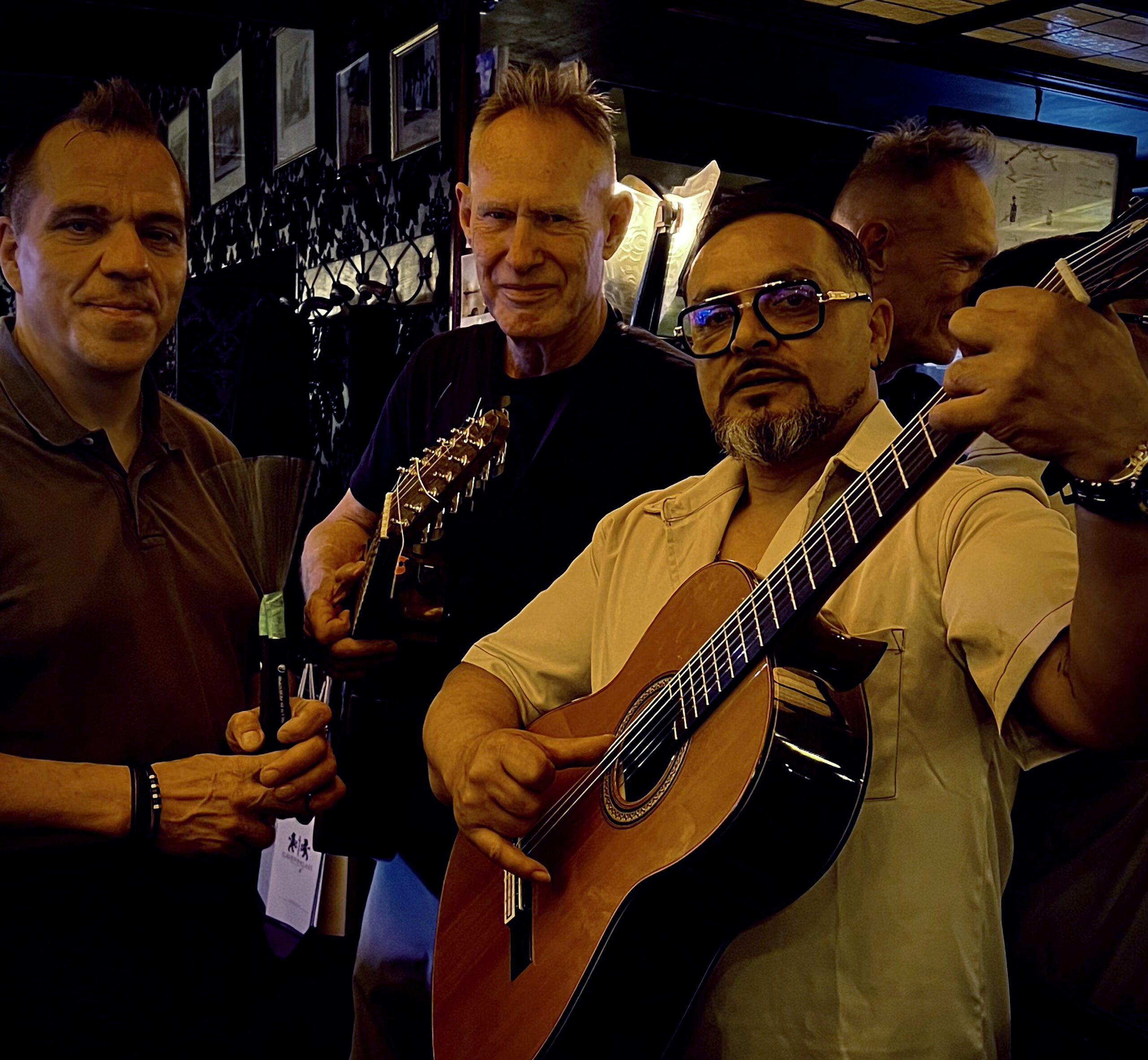 rumba rive - John van der Valk